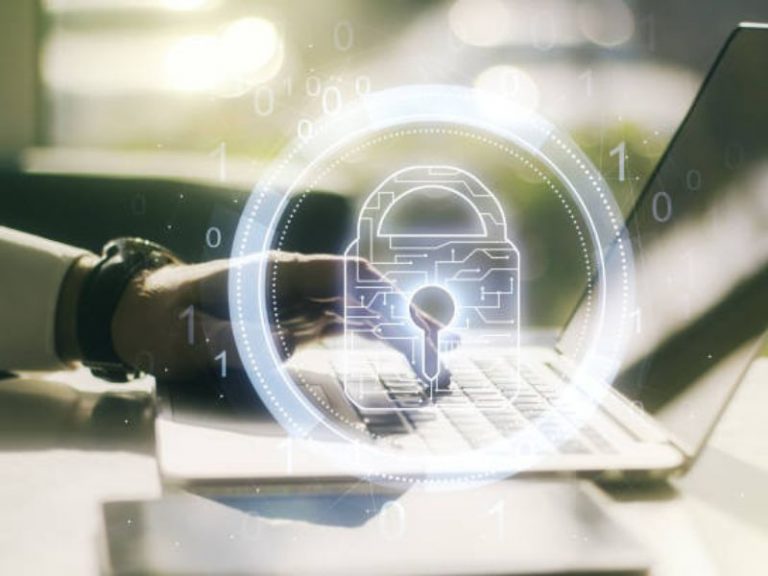 Secure Remote Password (SRP) là gì? Lợi ích khi sử dụng SRP